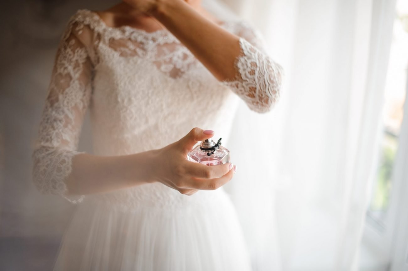 How To Choose The Perfect Bridal Perfume For Your Wedding Day | Wedding ...