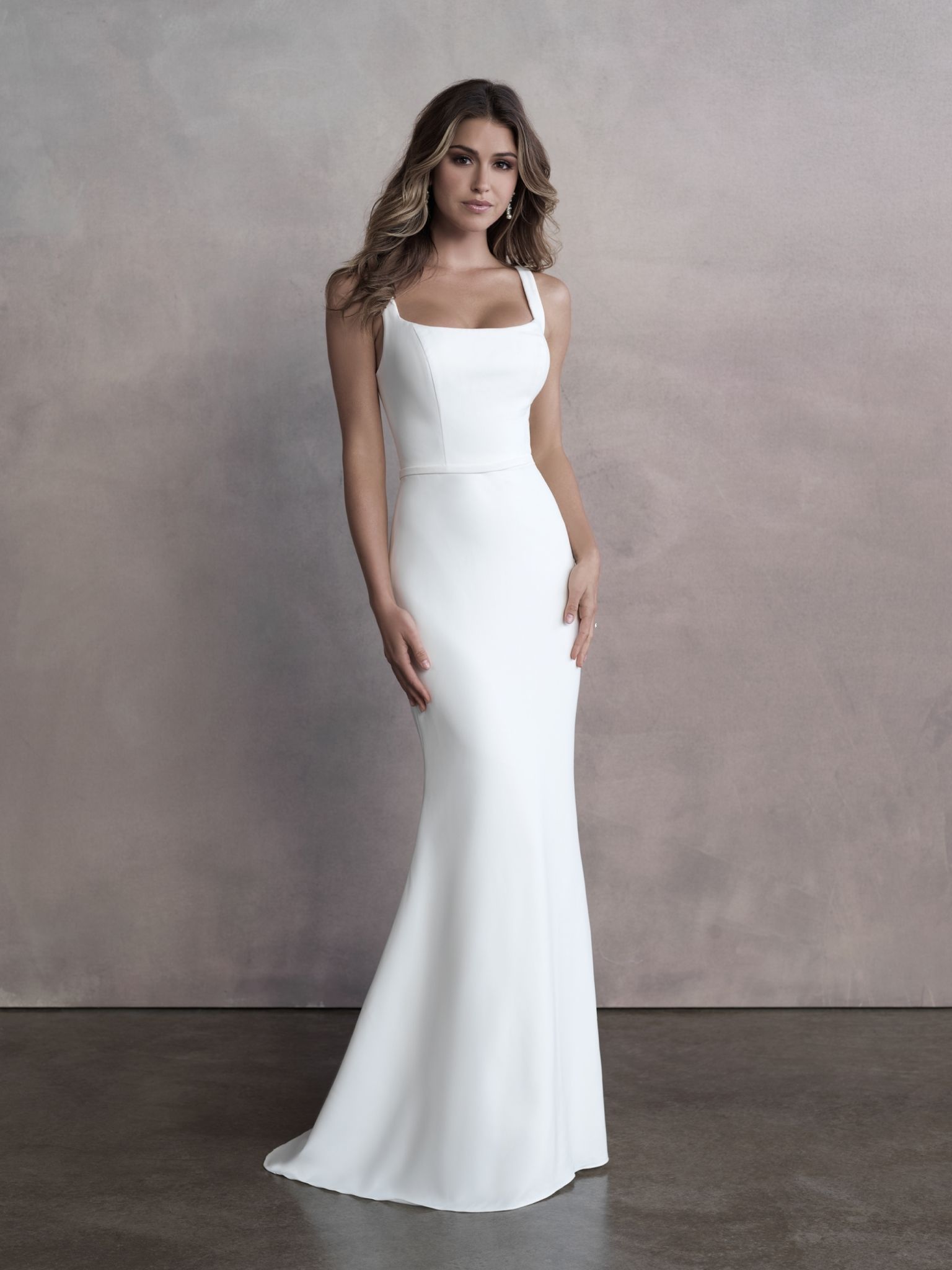 Minimalistic Wedding Dresses For The Simple & Stylish Bride | Wedding ...