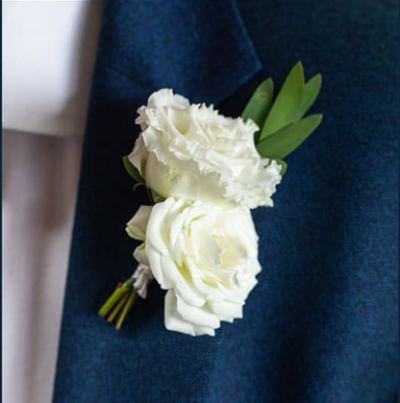 23 Perfect Wedding Buttonholes To Set Off The Groom's Suit | Wedding ...