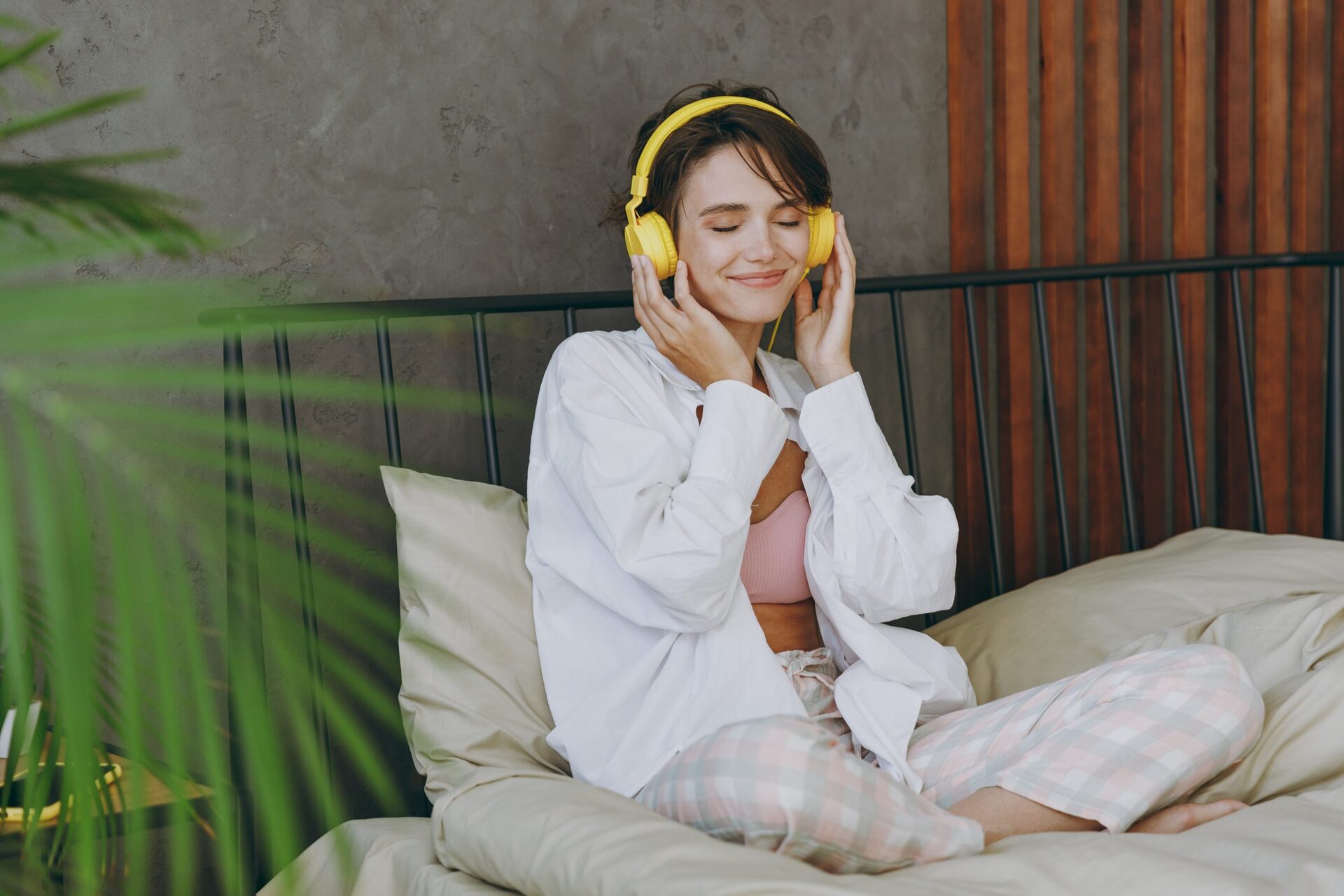 How to Chill Out Before the Big Day | Wedding Journal