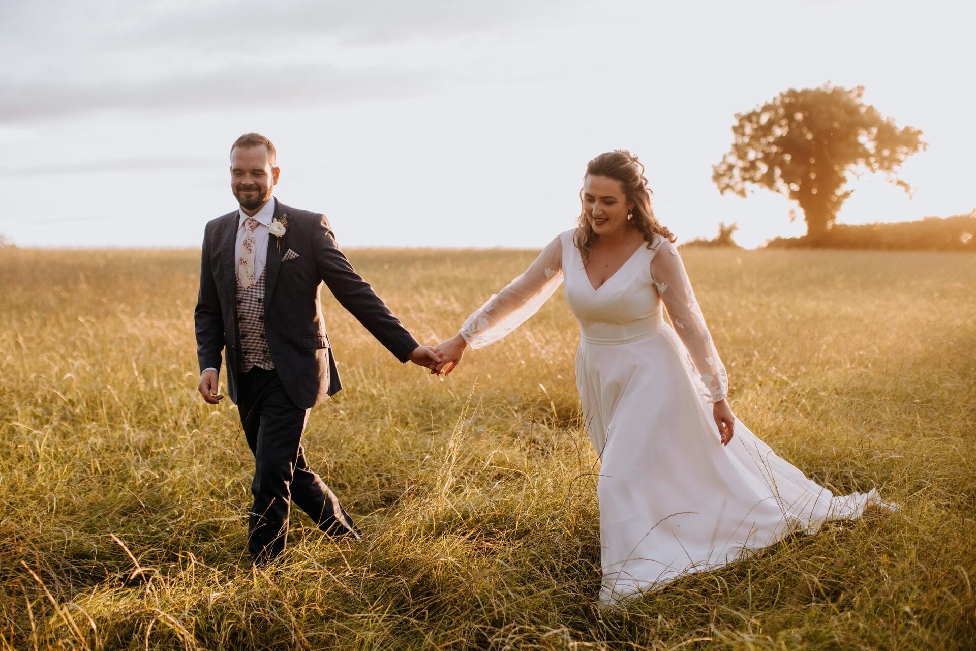 Everlasting Love at Tullyveery: Paul & Vicky's Perfect Day | Wedding ...
